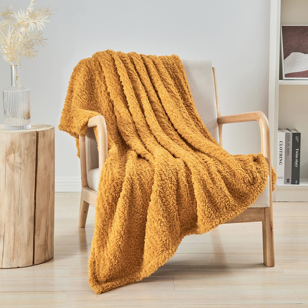 Sherpa Blanket – Lynx Linens